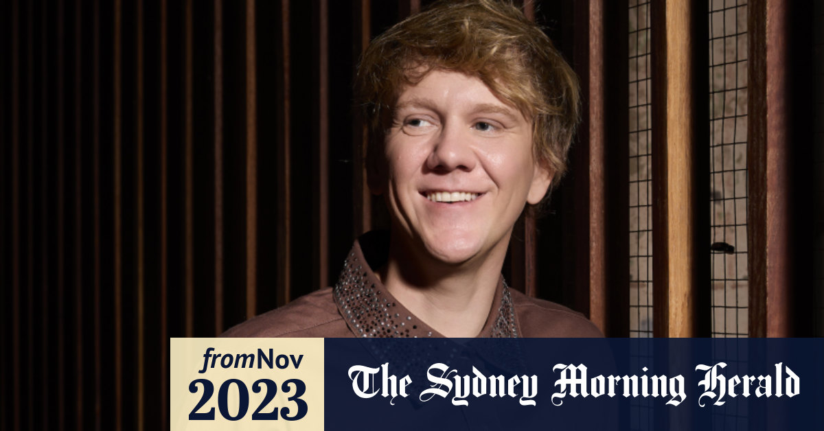 Josh Thomas: Australian comedian announces 2024 Australian tour, Let’s ...