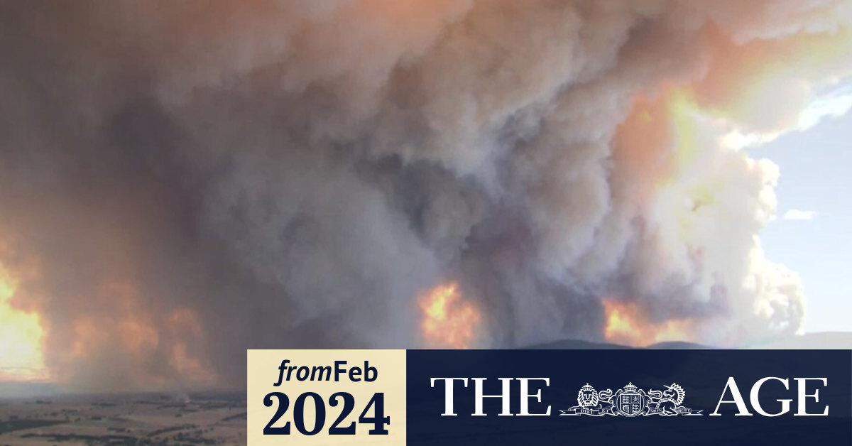 Victoria fires: Thousands ordered to evacuate as fire rips through ...