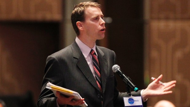 Stephen Mayne wants to join Gerry Harvey's board