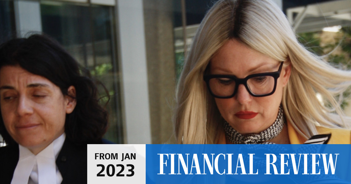 Elaine Stead graduates to MMT