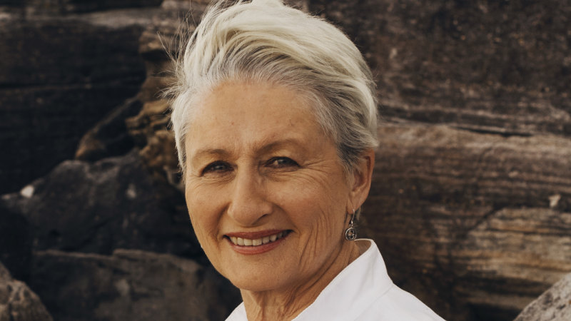Independent Kerryn Phelps places Liberals ahead of Labor in Wentworth