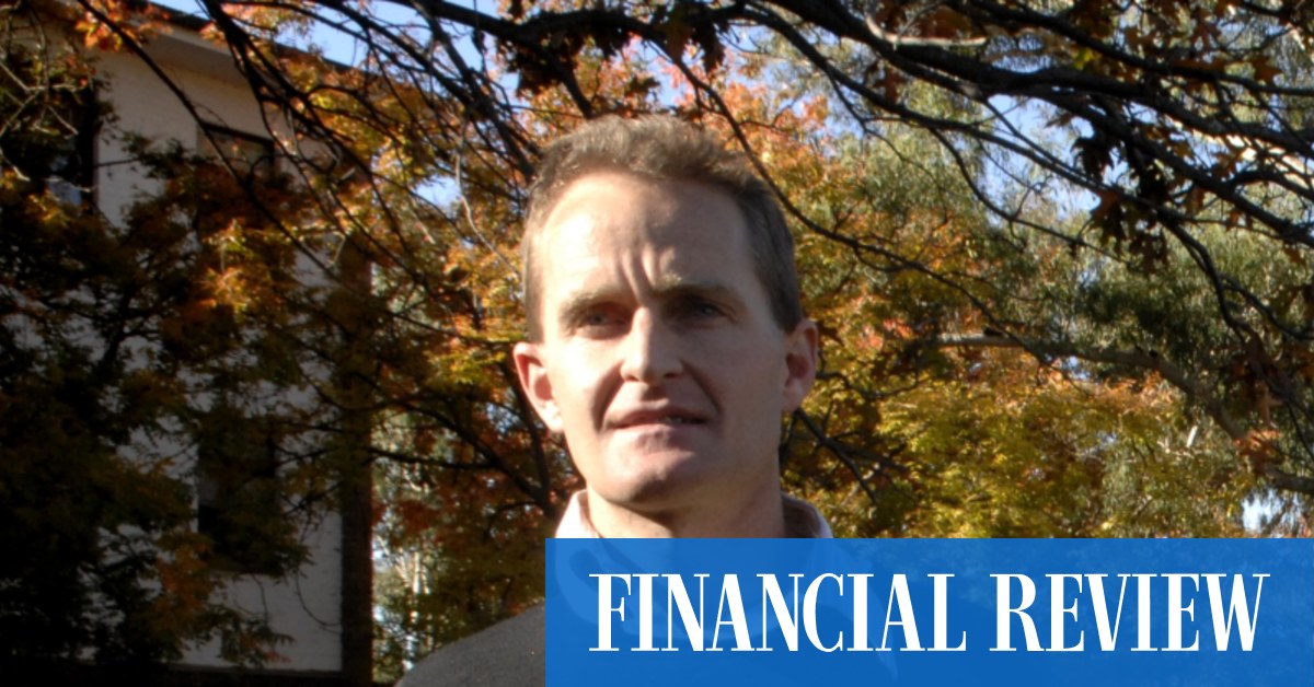 ANU academic Professor Andrew Macintosh alleges campaign by opponents ...