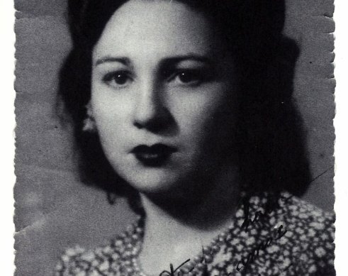 Spanish Civil War heroine exiled for 55 years dies aged 105