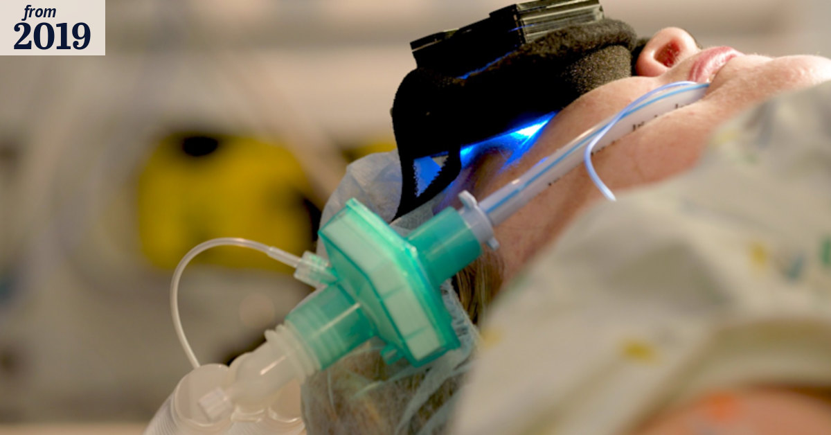 Blue light, the bane of sleep, may speed up recovery after surgery