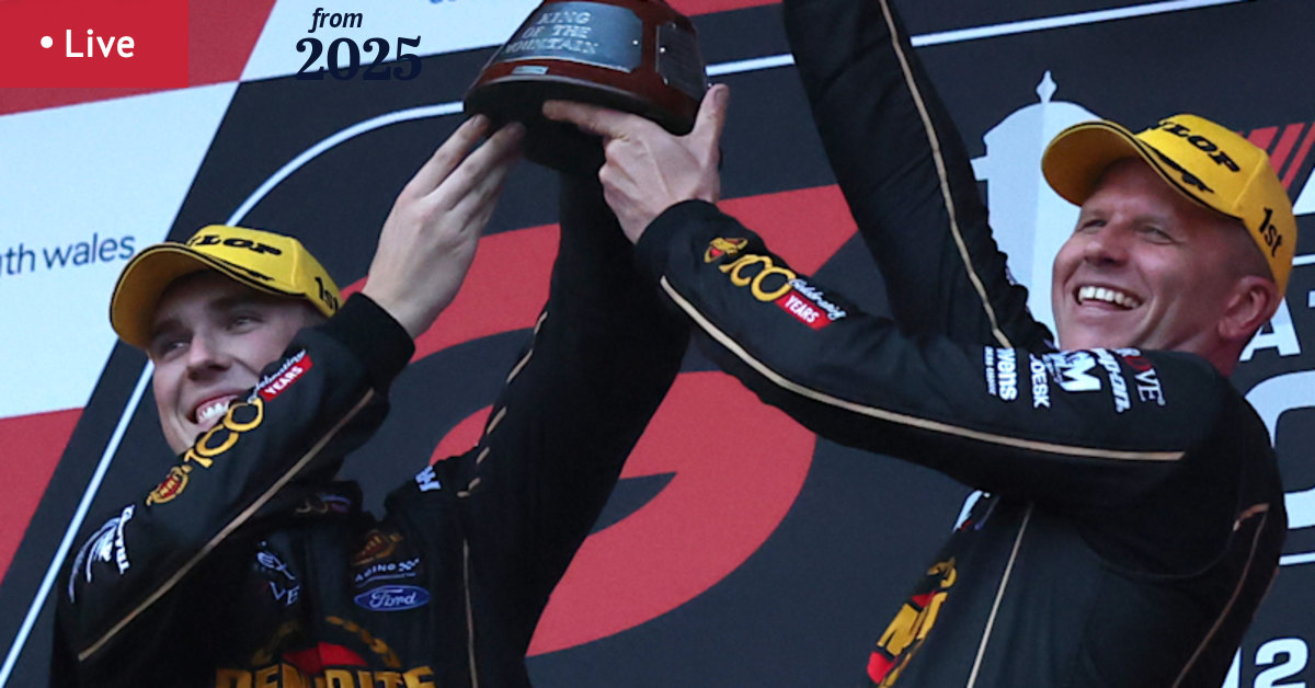 robert bathurst the crown