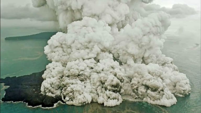 Indonesia tsunami: After Krakatoa destruction 135 years ago, its ...