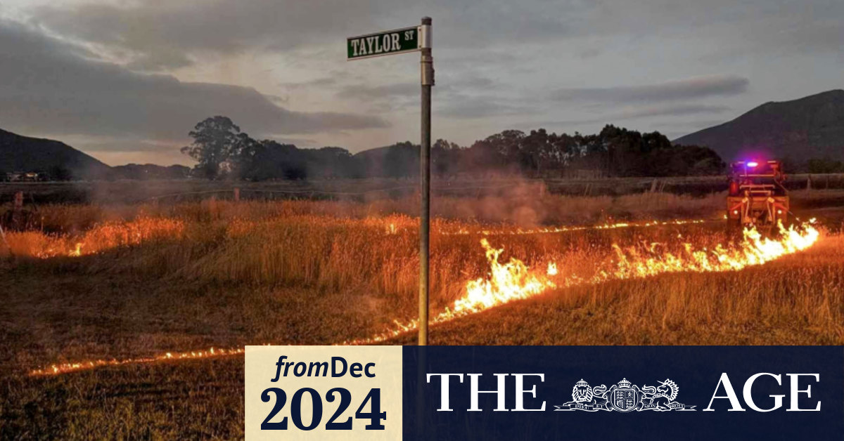 Victoria bushfires: Boxing Day weather triggers extreme fire danger rating