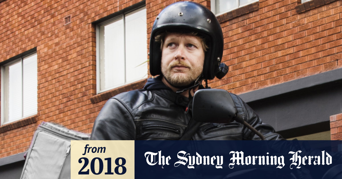 Minimum wage rises don't cost jobs or work hours, RBA research says