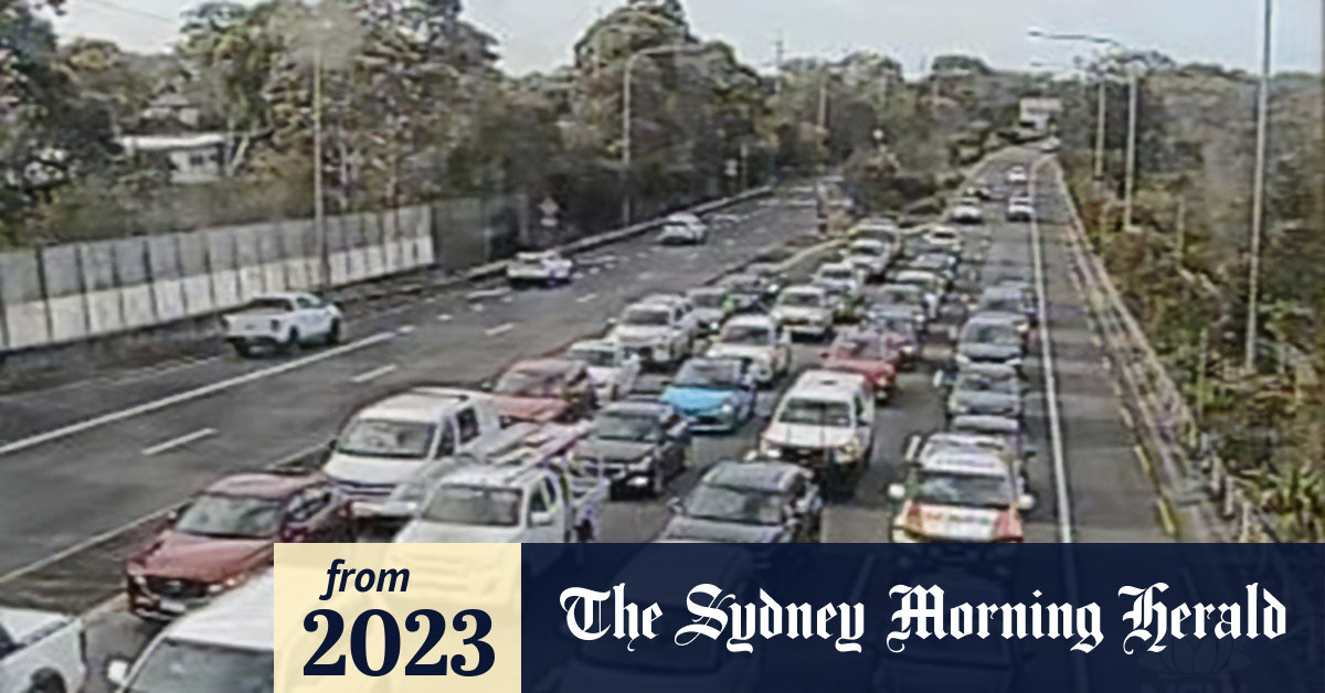 Sydney traffic: M5 commuters caught in 26km traffic jam