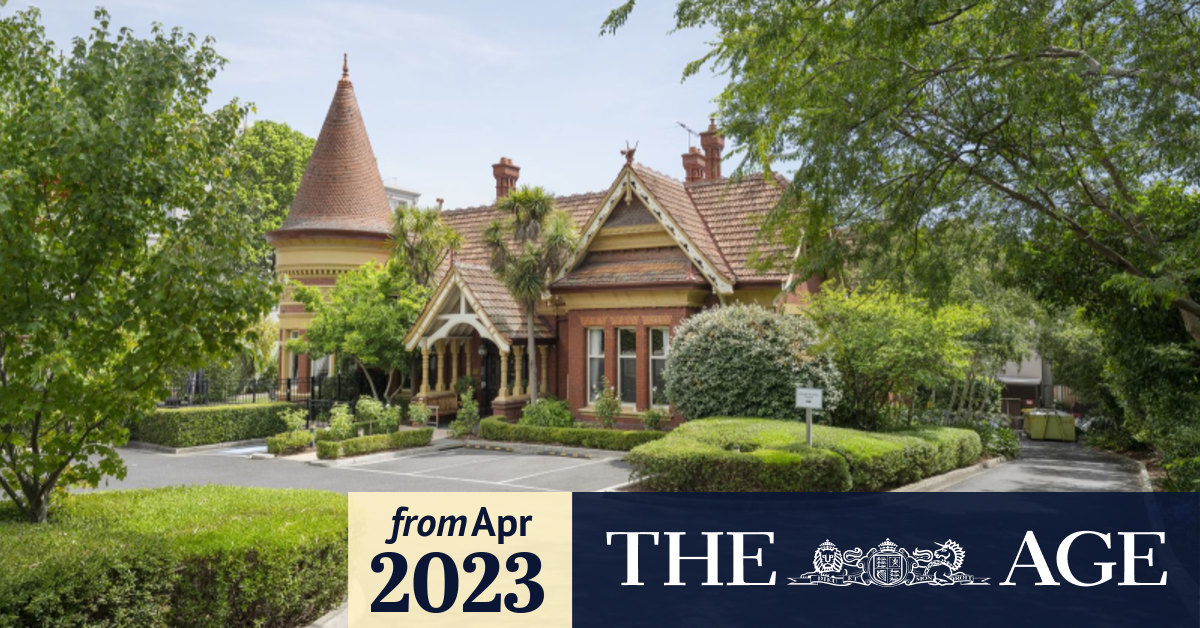 Melbourne luxury property: Seven bidders vie for $20 million Toorak ...