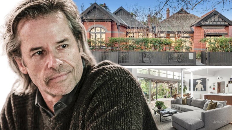 Guy Pearce lists double house for $8.5 million to $9.35 million