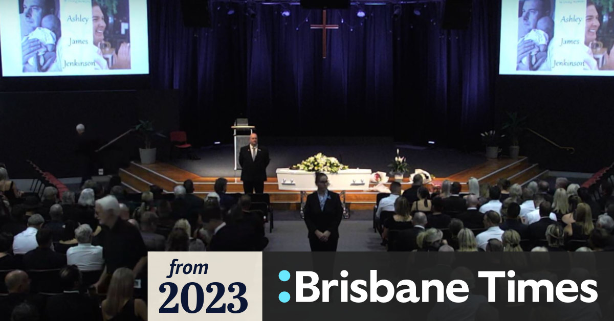 Pilot Ash Jenkinson farewelled after Sea World crash