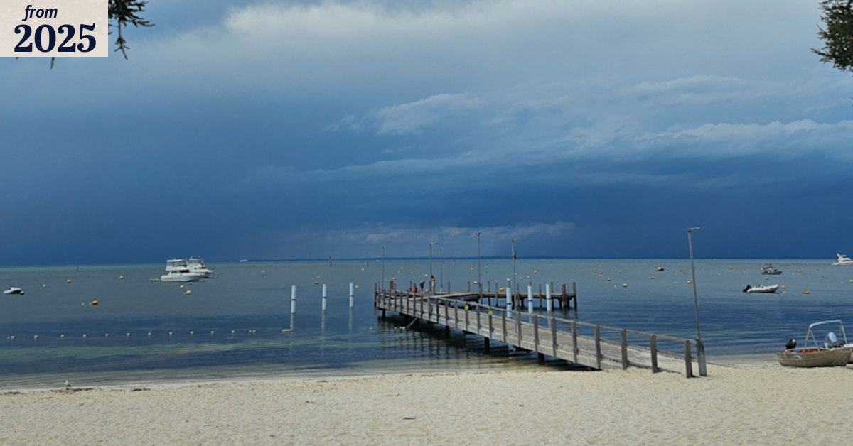 Perth storm: Power out to 11,000 homes and businesses