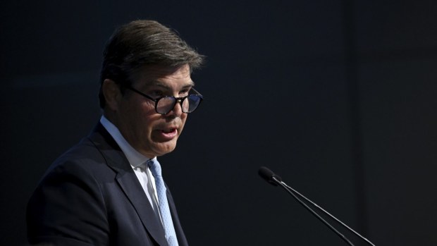 Bank of Queensland execs reminded of expense policy