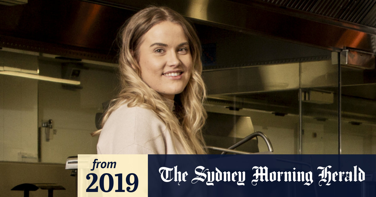 When Jaclyn said she was allergic to pesto, the chef just scraped it off