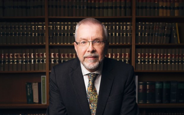 Top judge urges lawyers to take stand on climate change