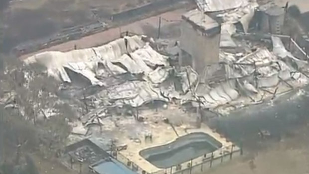 Victoria bushfires: Tonimbuk community devastated by Bunyip fire