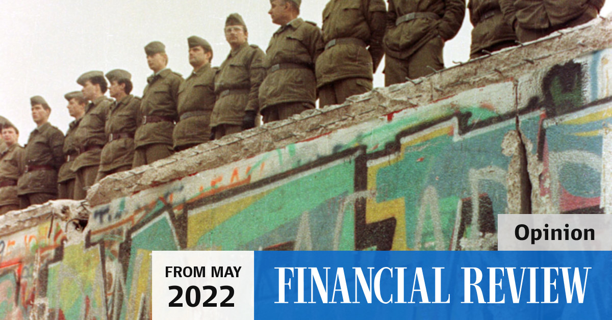 World history: After the Berlin Wall fell, the 1990s promised a new era ...