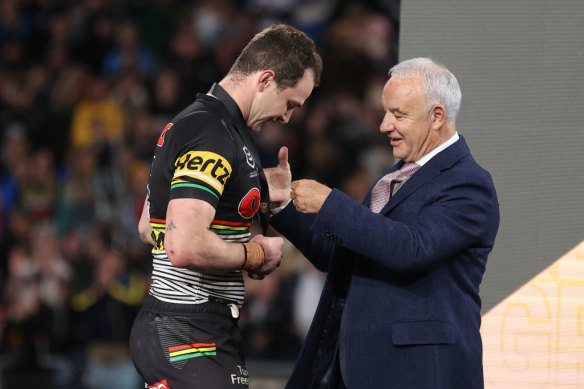 NRL 2023: Clive Churchill medal to be presented by Peter Sterling after ...