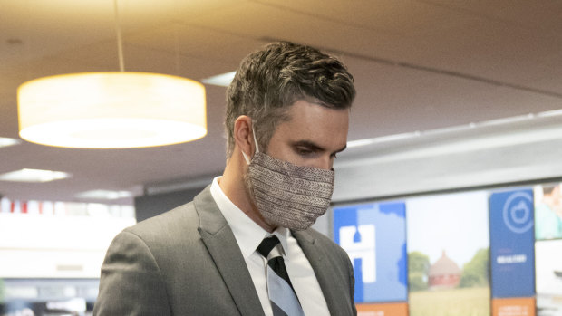 George Floyd death: prosecution rejects rookie argument by ex-cop