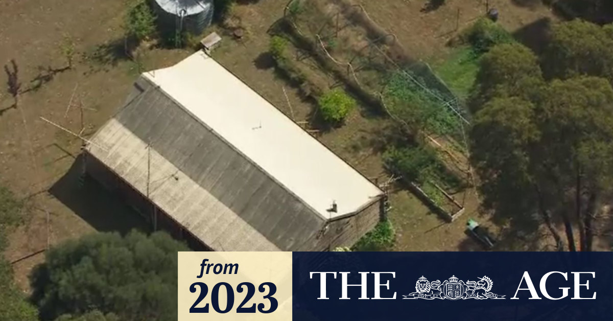 Wheatsheaf murder case: Fire murder accused Stuart Lee shuns first ...