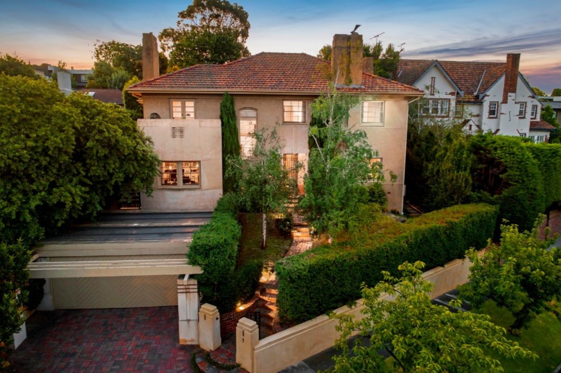 Fitness entrepreneur Cameron Falloon bags $12.4m Toorak abode