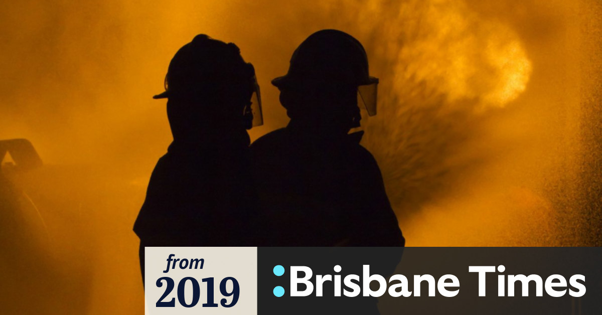 Firefighters tasked to Scenic Rim fire in wake of extreme fire dangers