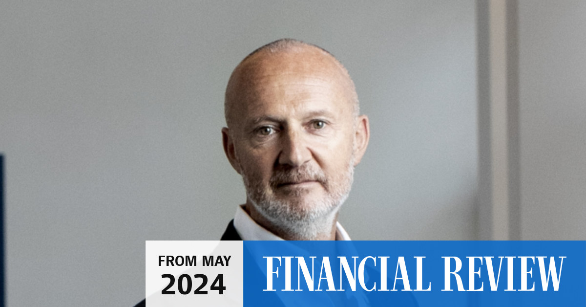 Daniel Besen’s mansion gets craned