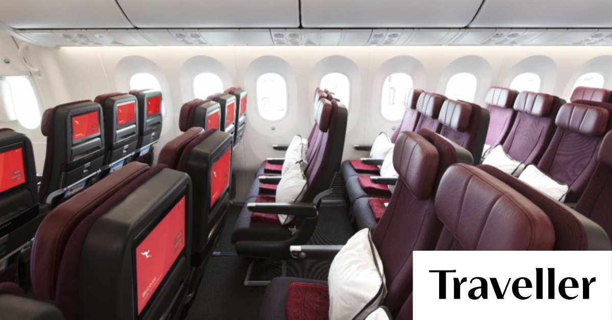 Qantas Boeing 787 Dreamliner economy class review with LATAM codeshare ...