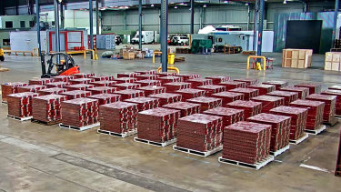 Black market cigarettes a growing boom trade in WA, warns ex-top border cop