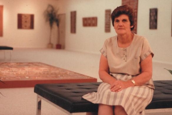 Daphne Williams: Ambassador for Aboriginal desert painting