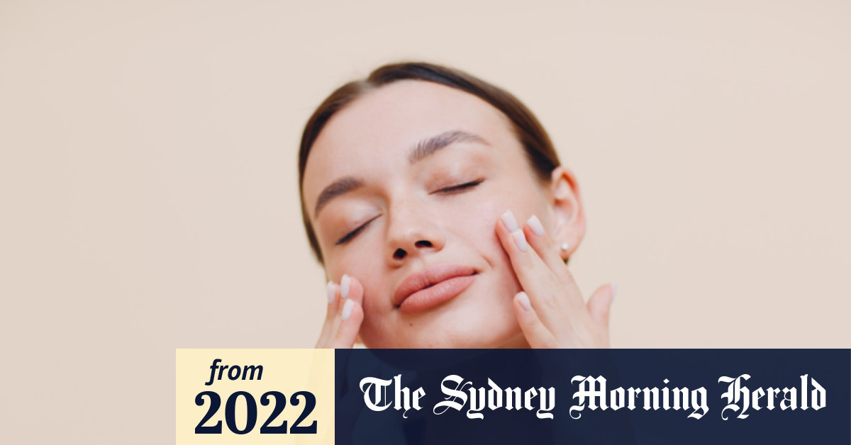 Skin cycling is the viral routine approved by dermatologists. Here’s ...