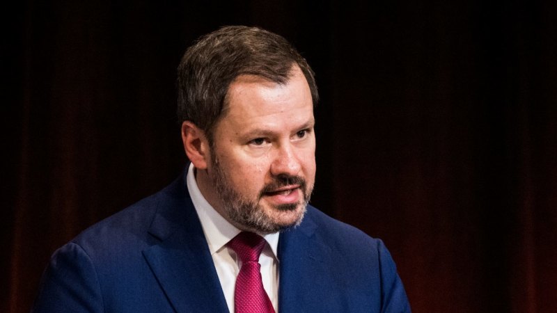 Ex-minister who ousted Scott Morrison from Tourism Australia says he ...