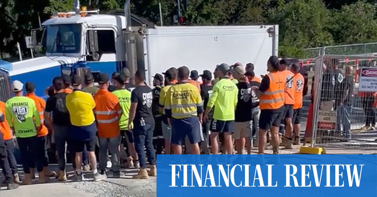 CFMEU blockade ‘drives up costs’ on Brisbane’s Centenary Bridge Upgrade ...