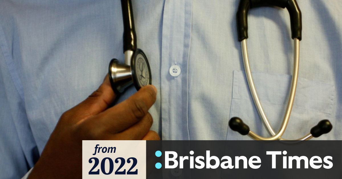 Doctors question changes to vaccine rules for private health staff