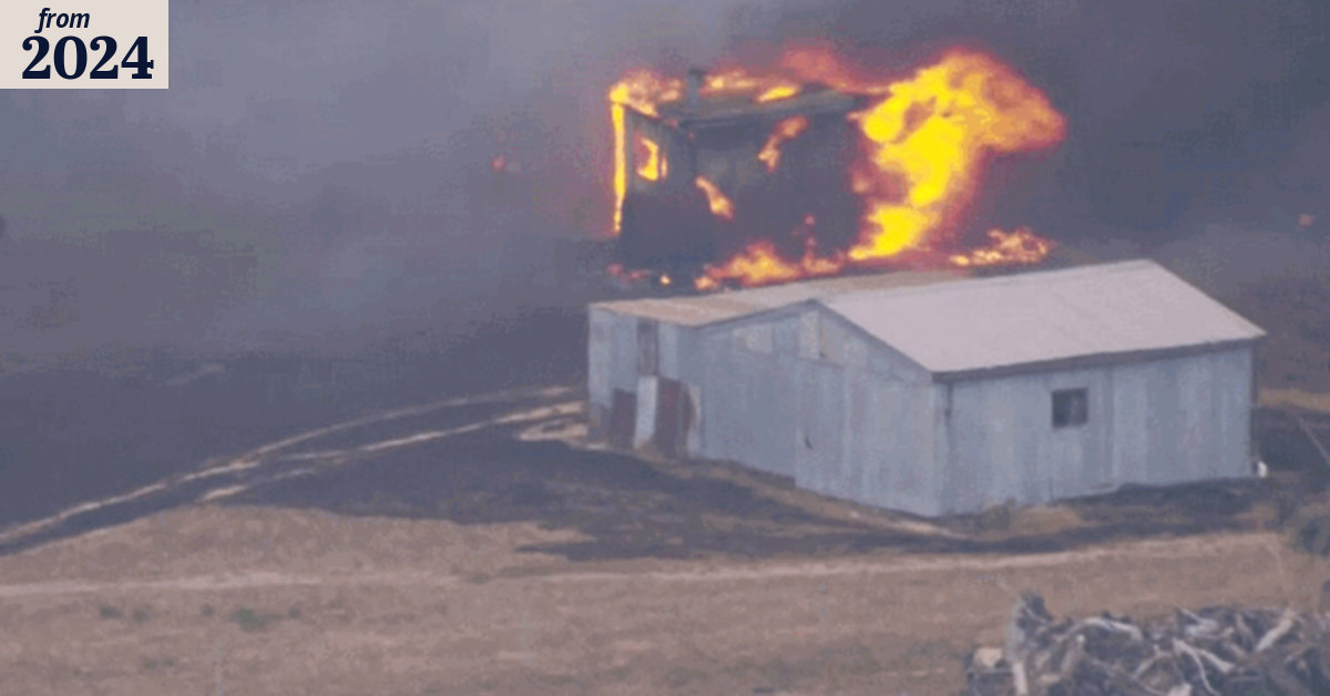 Victoria fires live updates: Beaufort emergency warning issued ...