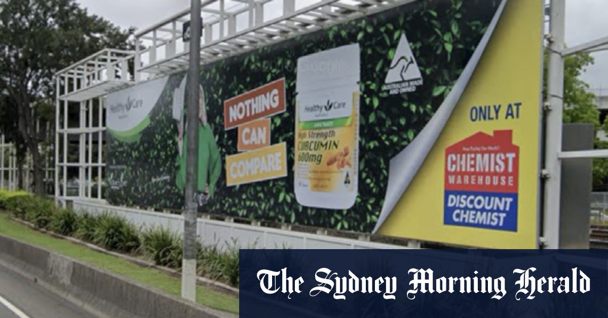 Sydney Airport oOh! Media - NSW government billboard stoush explained