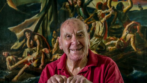 'Unthinkable': Bald Archy Prize founder Peter Batey dies