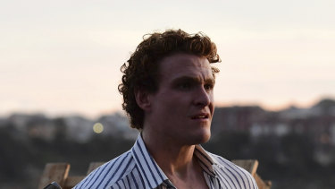 Les Norton feeds our enduring love of the crooked larrikin