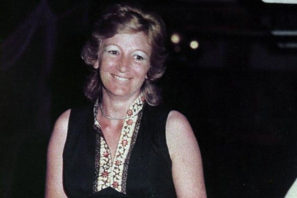 Sharon Fulton: Murder charge laid over cold case disappearance of Perth mum