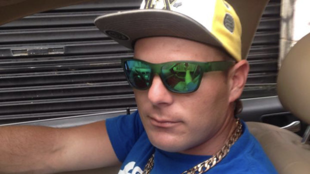 'Menacing' tradie bailed by mistake after raid over stolen gun, $100K