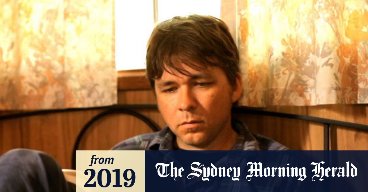 Darren Hanlon's present his presence for Christmas show