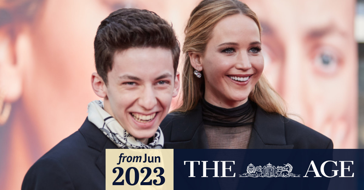 No Hard Feelings: Andrew Barth Feldman on getting a lap dance from ...