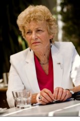 Hospital honours namesake Fiona Stanley with portrait