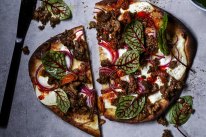 Spicy Middle Eastern lamb pizza recipe with yoghurt