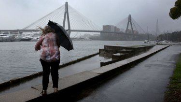 Rainfall records loom as Sydney endures 19 wet days in the last 22 days