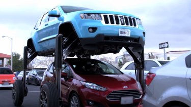 The Hum Rider: The car that drives over the top of traffic