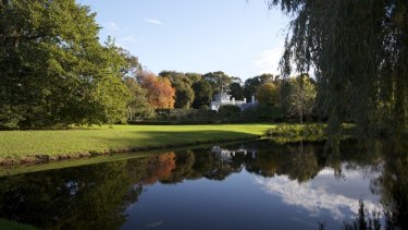 Dame Elisabeth Murdoch's beloved Cruden Farm open as Open Gardens signs off