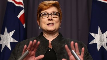 Meet Marise Payne, Australia's first female Defence Minister