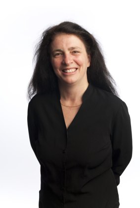 Melbourne Symphony Orchestra: Bach Suites: Hardworking strings and ...